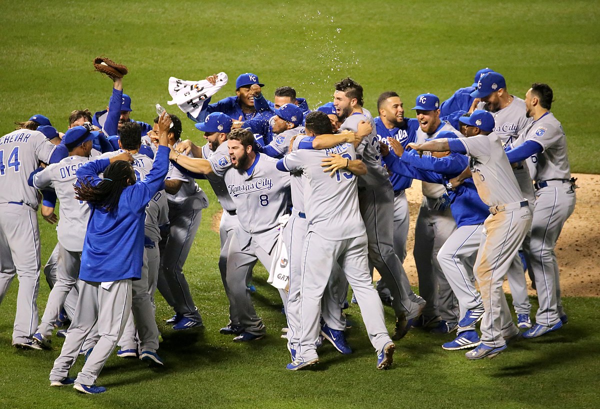 A glorious return to playoff baseball – Kansas City Sports Magazine